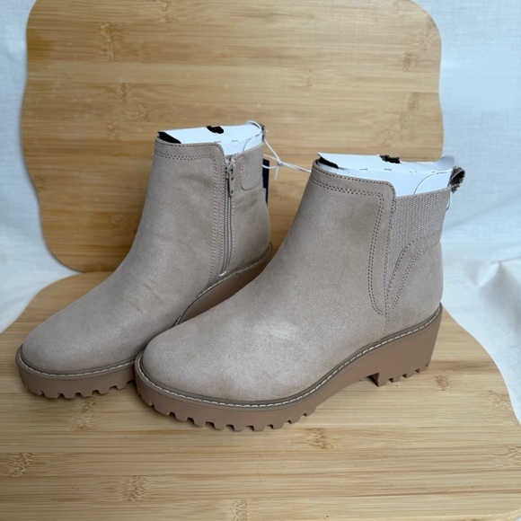 Universal Thread | Shoes | Universal Thread Taupe Taco Suede Ankle ...